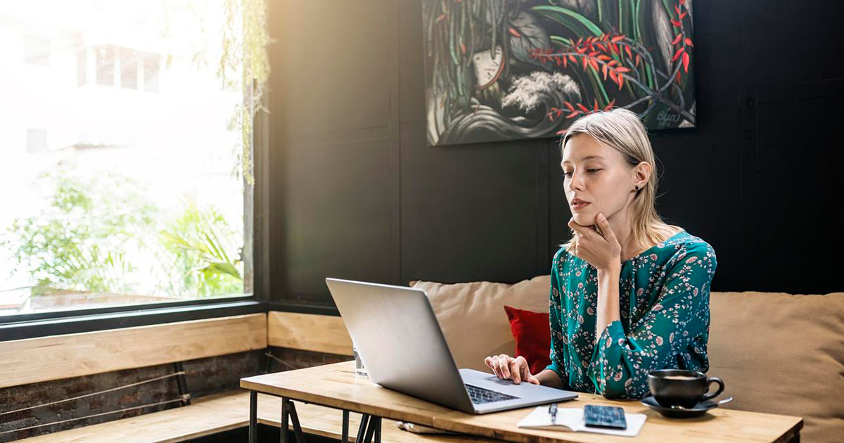 FIS Financial Report Manager - Services & Solutions | FIS